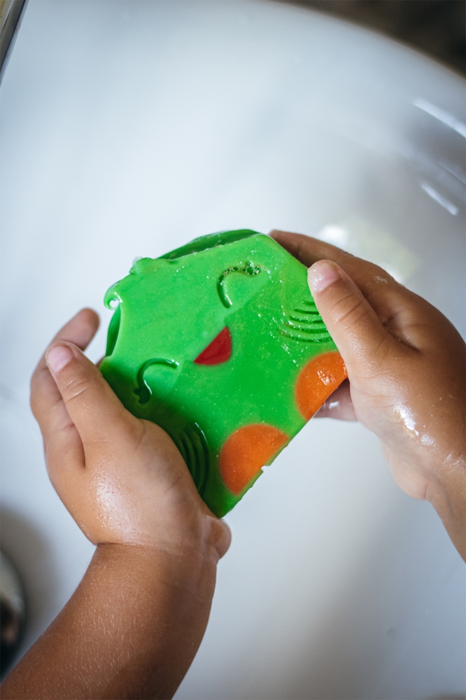 Almara Soap My Happy Parrot savon fait à la main pour enfant | notino.fr