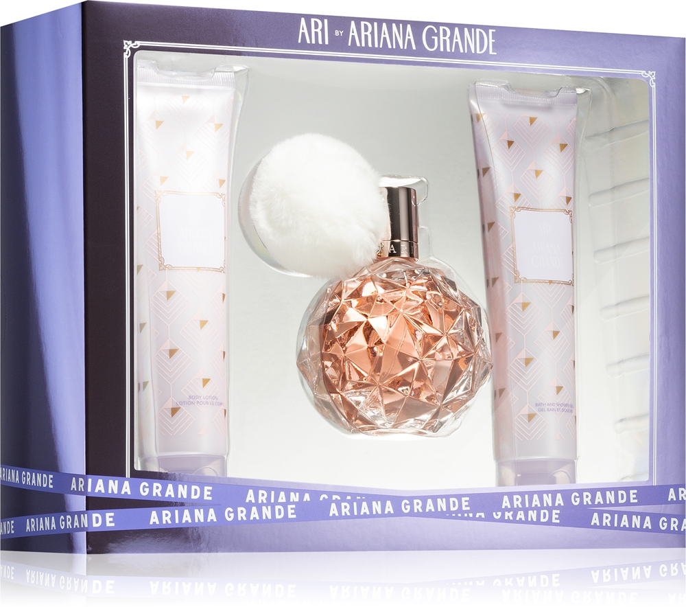 Ariana Grande Ari Gift Set for women | notino.ie