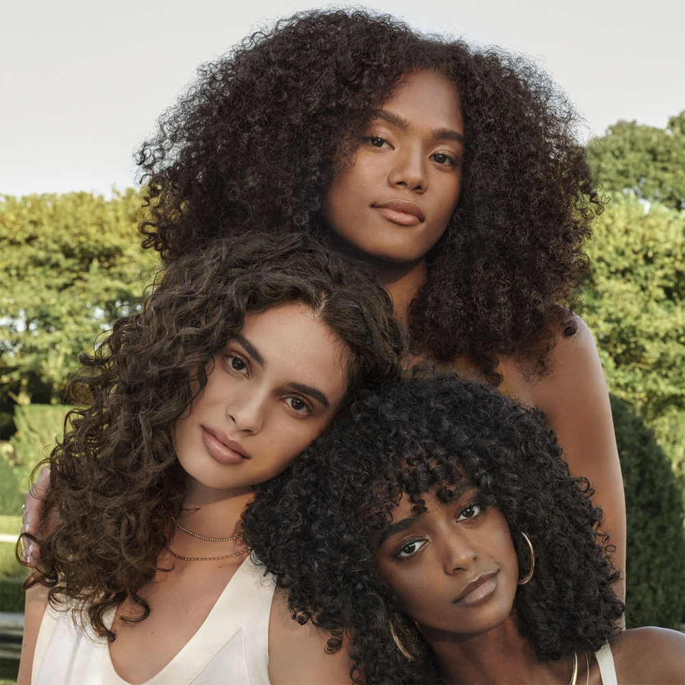 Aveda Be Curly Advanced™ Shampoo shampoing pour cheveux bouclés et ...