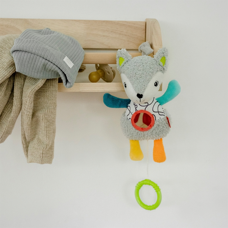 BABY FEHN DoBabyDoo Musical Fox contrast hanging toy with melody ...