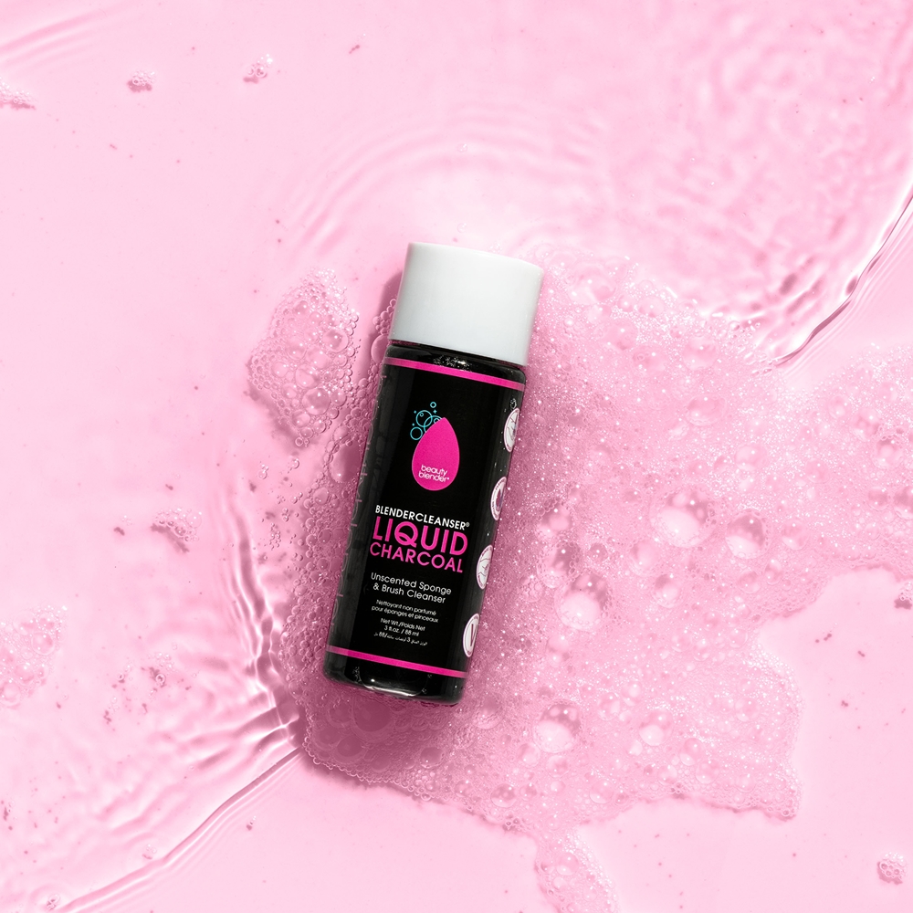 beautyblender® Blendercleanser Liquid Charcoal Brush Cleanser | notino.ie