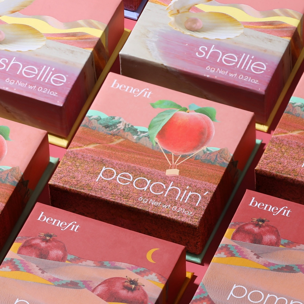 Benefit Peachin' WANDERful World Mini púdrová lícenka | notino.sk
