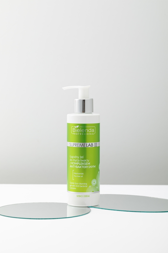 Bielenda Professional Supremelab Sebio Derm gel nettoyant doux | notino.be