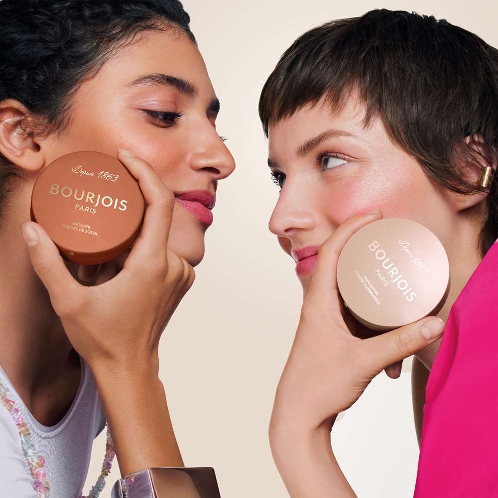 Bourjois Maxi Round Pot Highlighter rozjasňovač | notino.cz