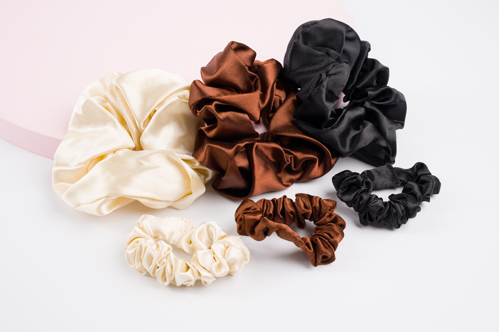 Brushworks Everyday Satin Scrunchie Set Hair Elastics | notino.ie