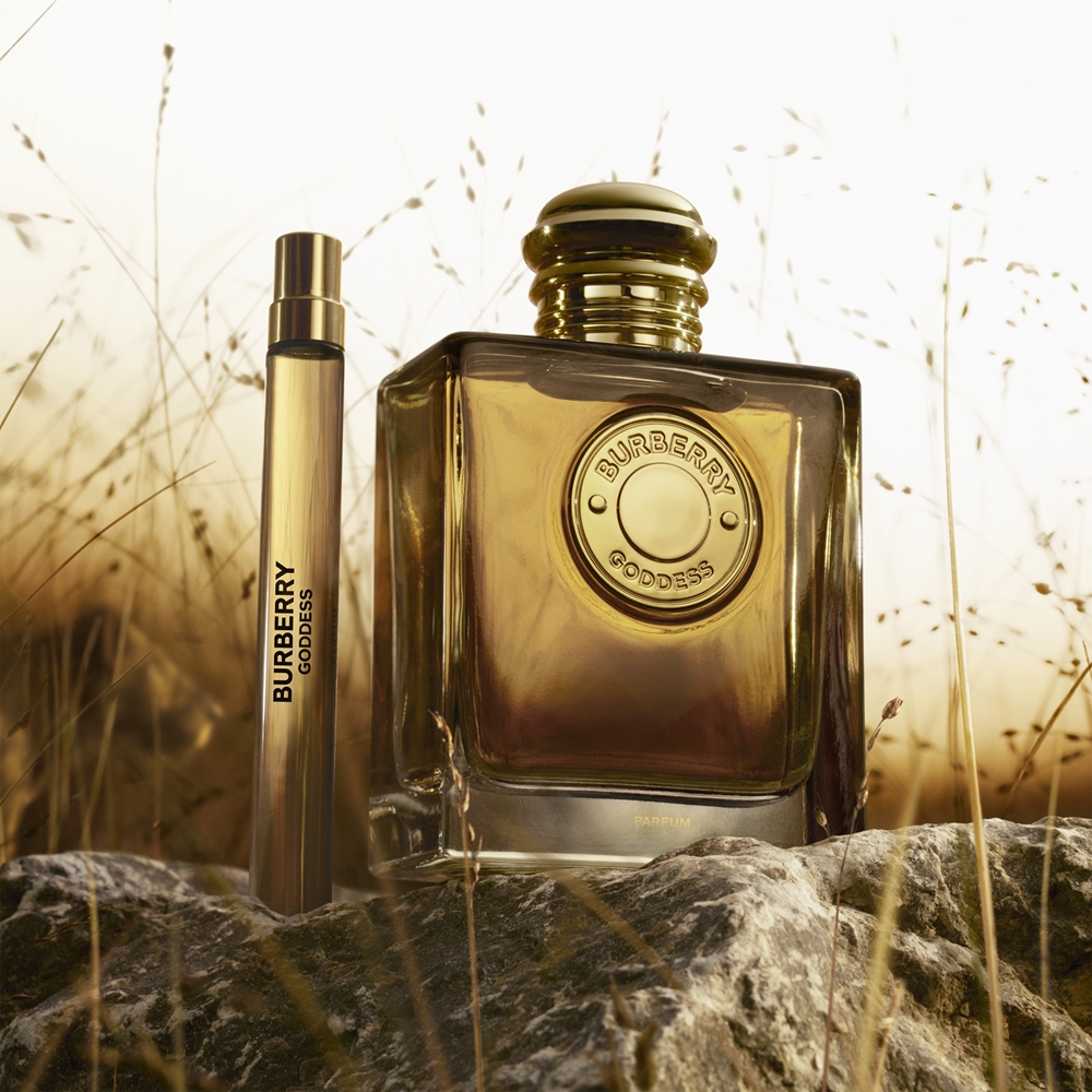 Burberry Goddess perfume for women | notino.co.uk