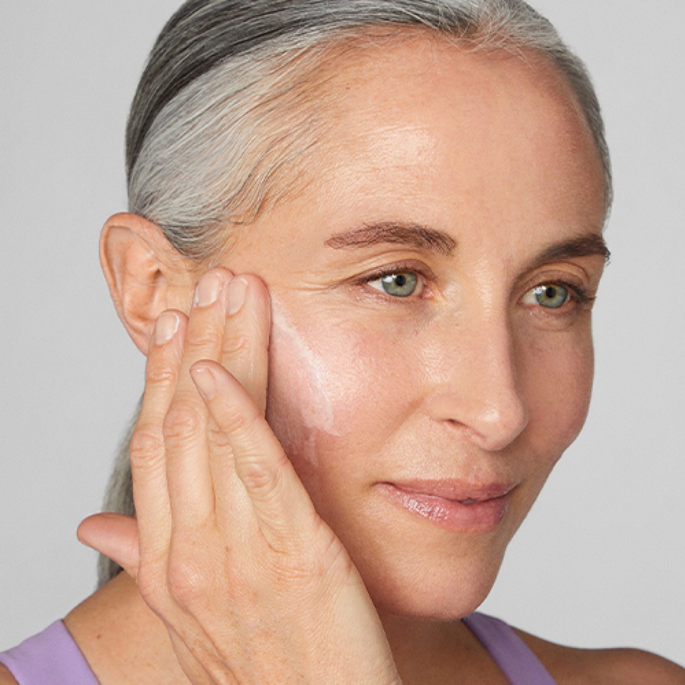 Clinique Smart Clinical™ Repair Lifting Face + Neck Cream rejuvenating ...