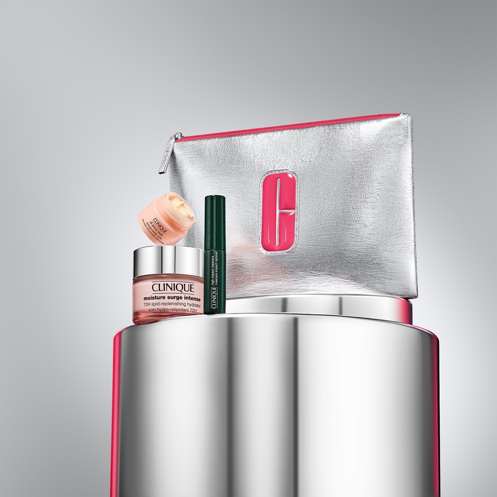 Clinique Holiday Glow And Go Bold Christmas gift set for women | notino ...