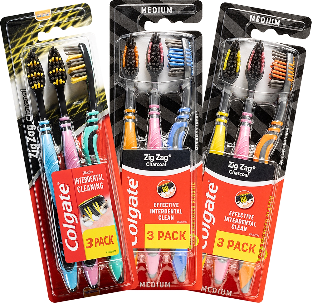 Colgate Zig Zag Charcoal medium toothbrushes | notino.co.uk