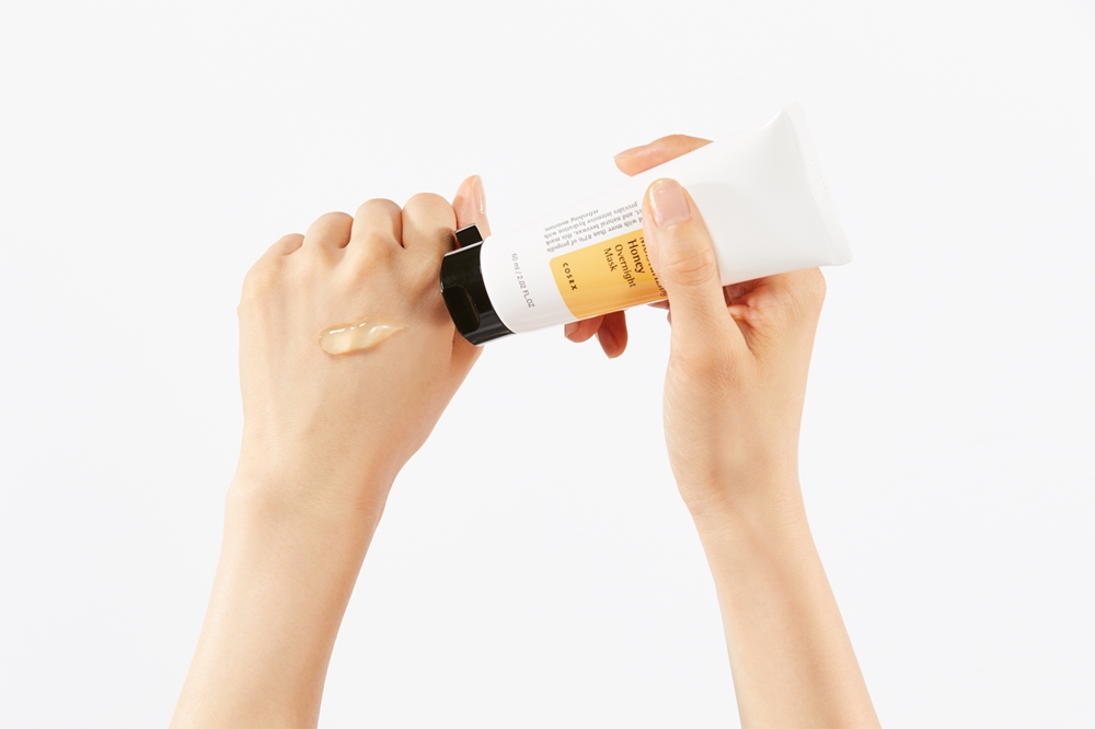 Cosrx Ultimate Moisturizing Night Honey Mask | notino.ie