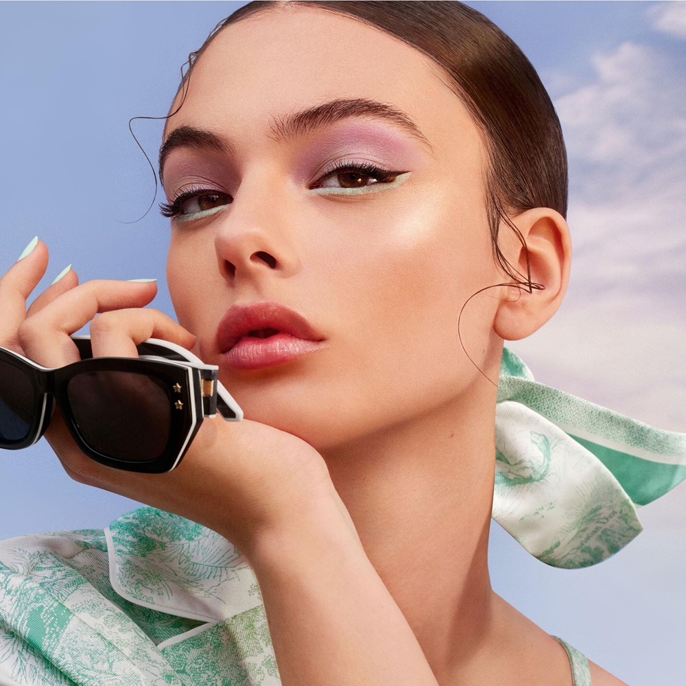 DIOR Dior Forever Glow Maximizer liquid highlighter limited edition ...