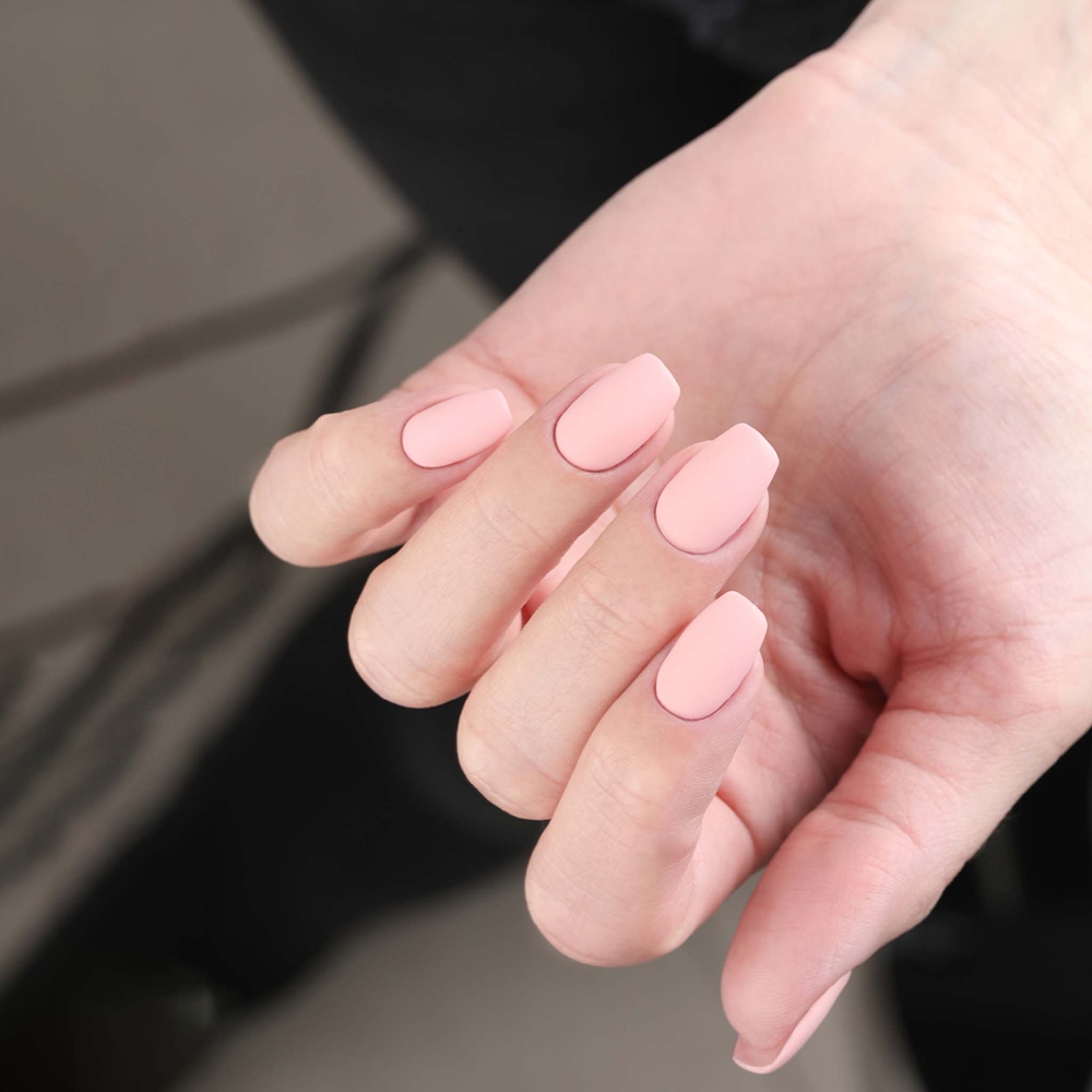 emi Ultra Strong Matt Mattifying Gel Top Coat without the use of a UV ...