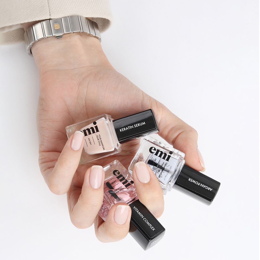 emi Nail Therapy System Set nail polish set (with nourishing effect ...