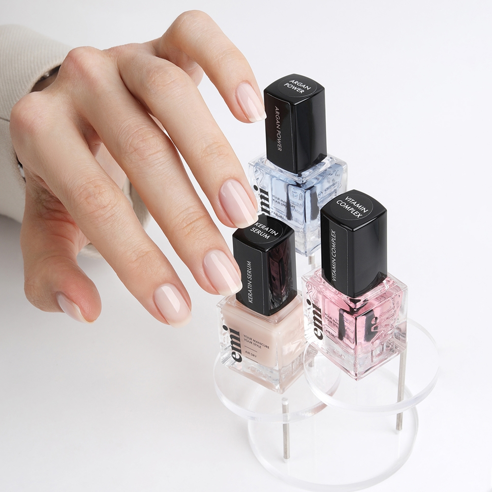 emi Nail Therapy System Set nail polish set with nourishing effect ...