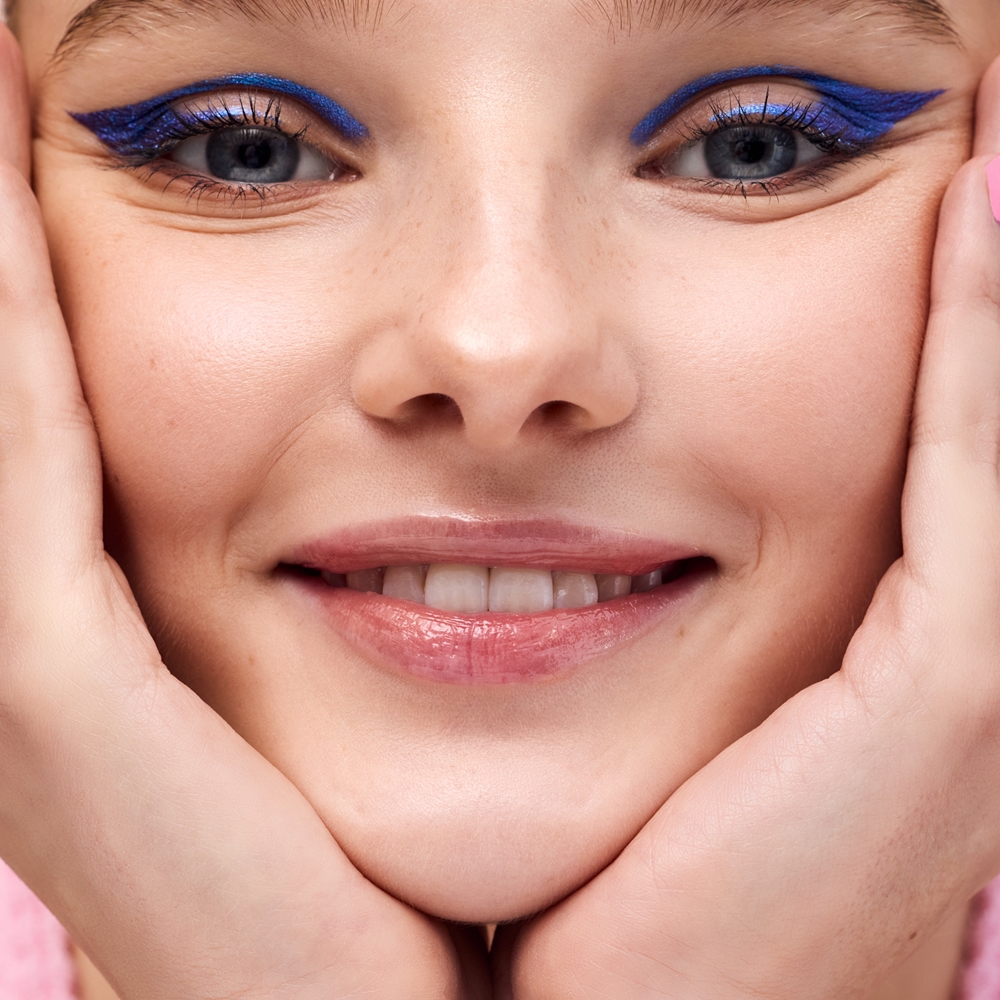 essence Superman hydrating lip mask | notino.ie