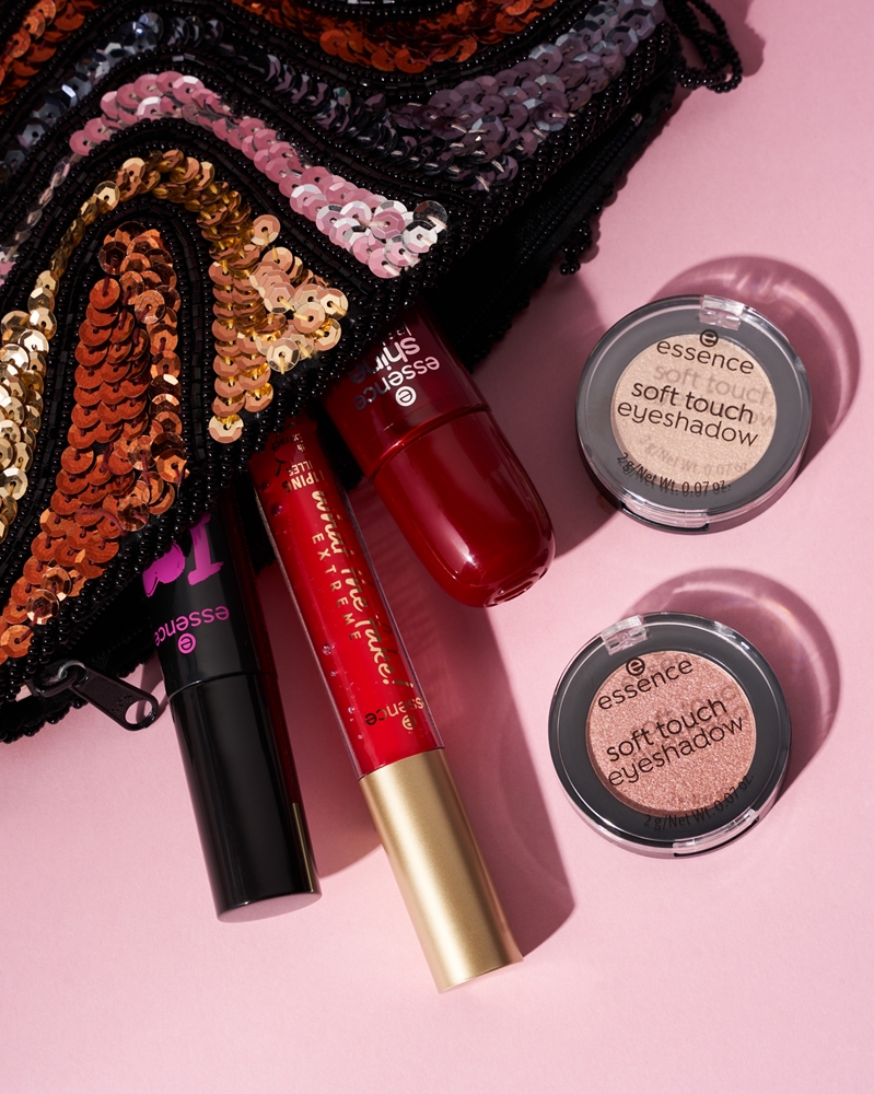 essence I LOVE EXTREME volumising mascara | notino.co.uk