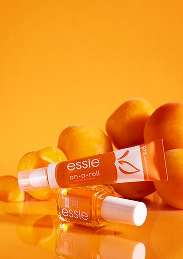 essie on a roll nourishing oil for nails roll-on | notino.co.uk