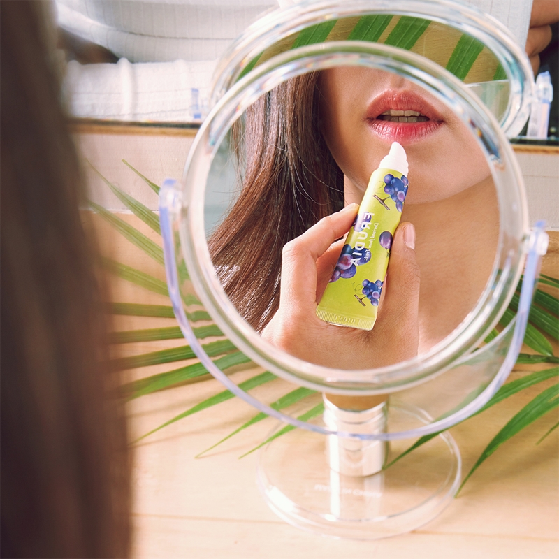 Frudia Honey Grape hydrating lip mask | notino.ie