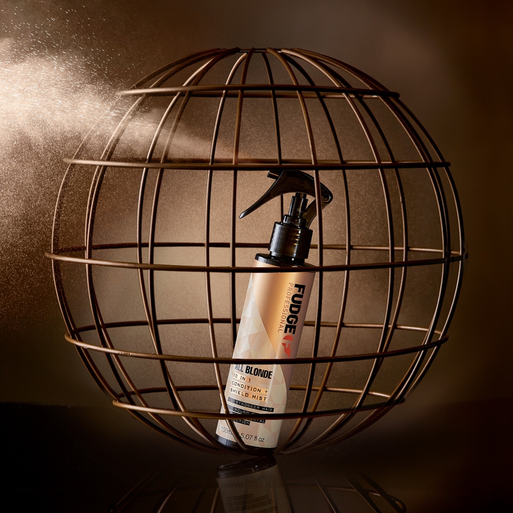 Fudge All Blonde 10 in 1 Condition & Shield Mist подхранващ ...