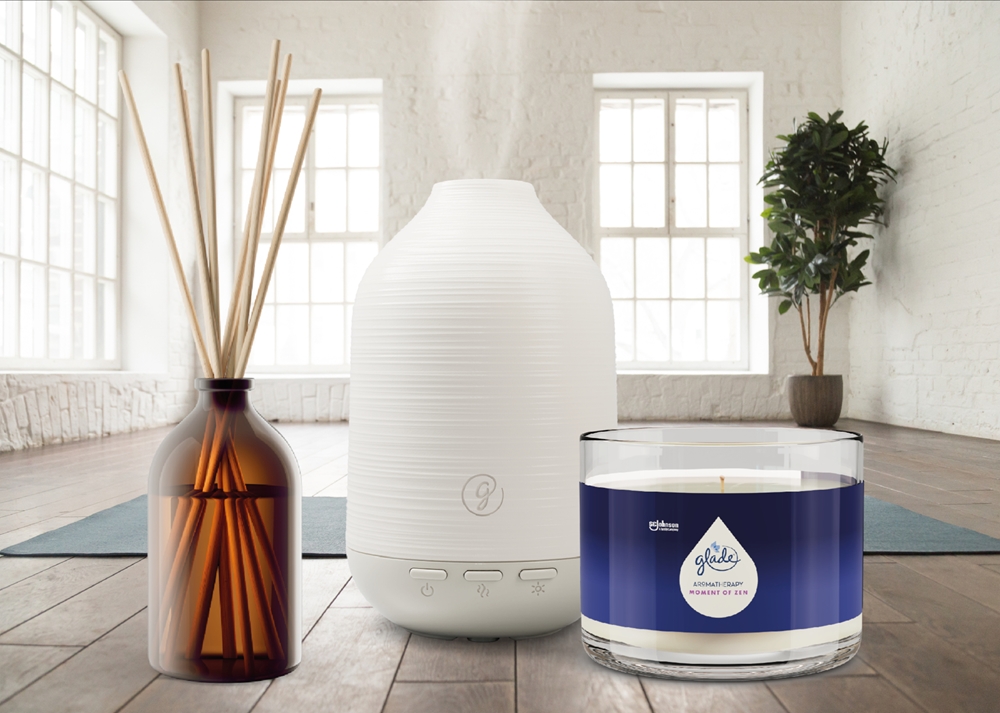 GLADE Aromatherapy Moment of Zen aroma diffuser with filling Lavender ...
