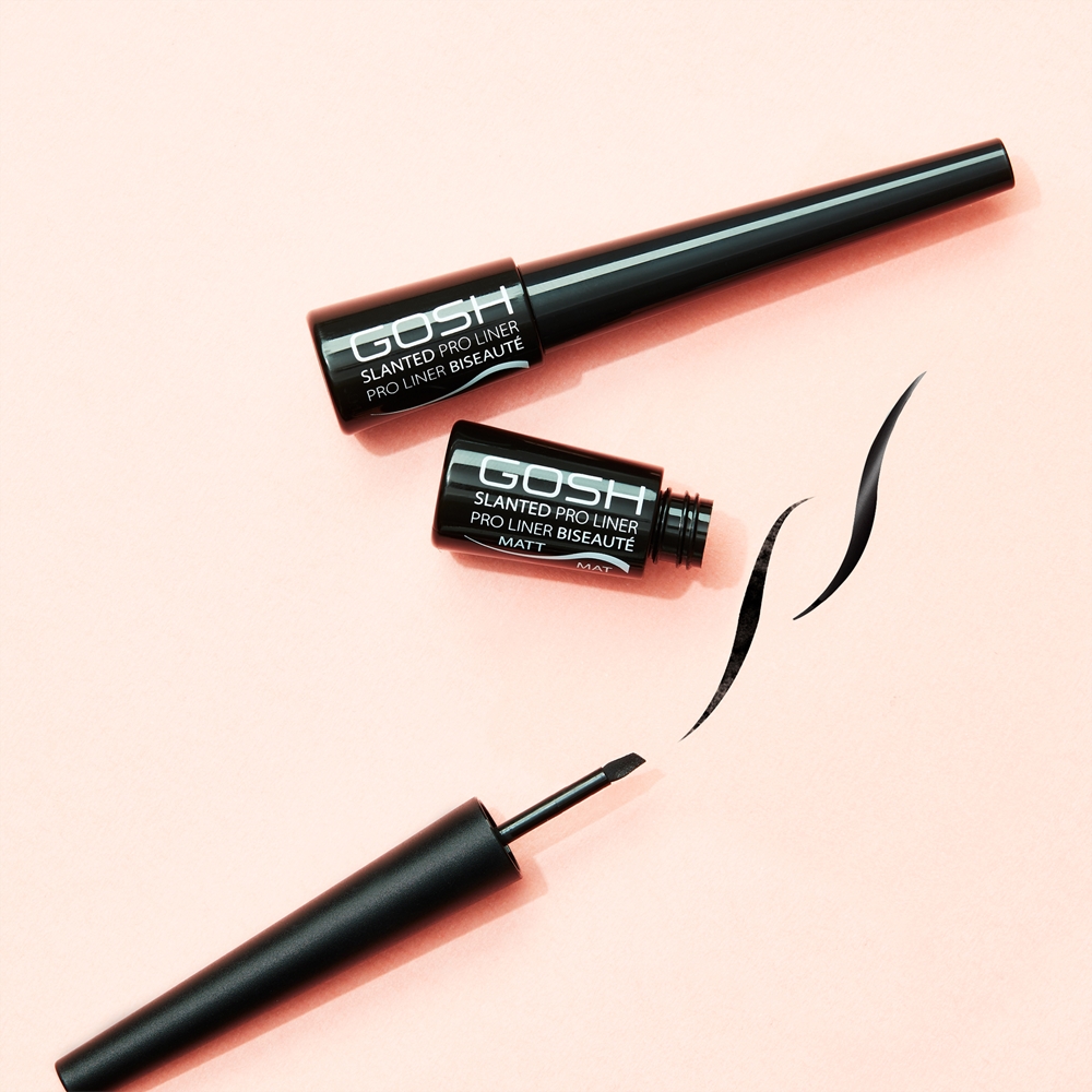 Gosh Slanted Pro Liner Gel Eyeliner | notino.ie