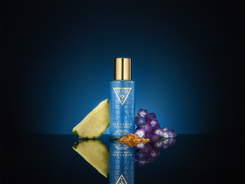 Guess Sexy Skin Tropical Breeze Scented Body Spray For Women Notino Ie