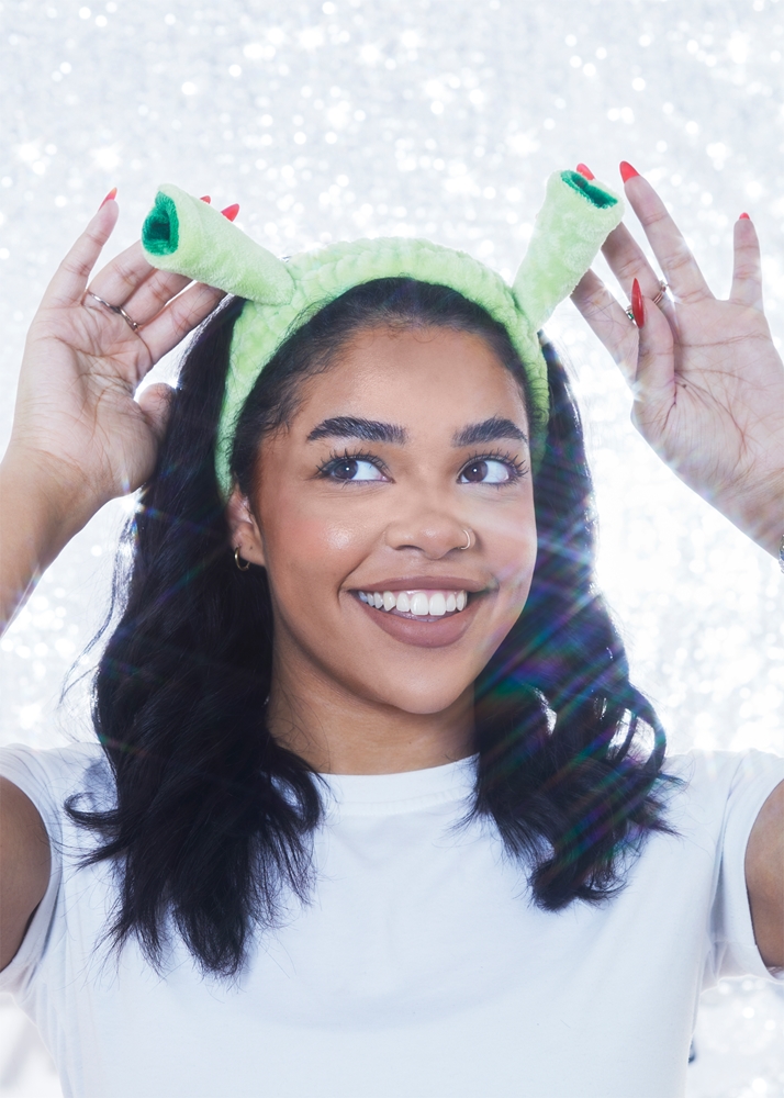 I Heart Revolution X Shrek spa headband | notino.ie