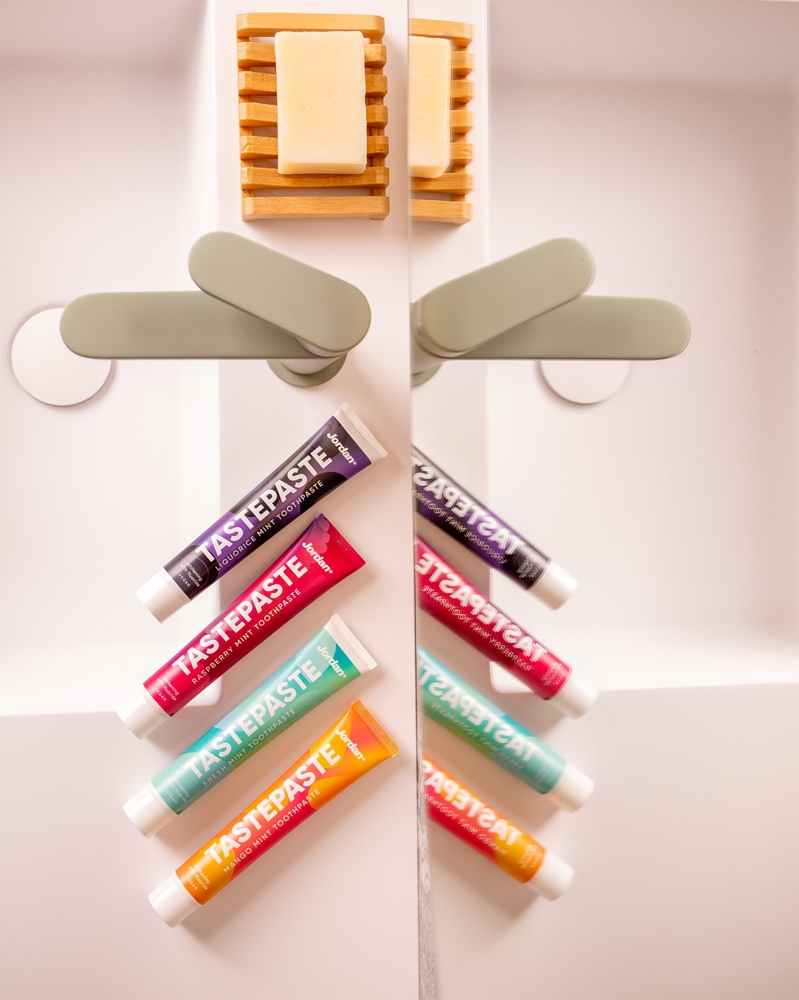 Jordan Tastepaste Raspberry Mint Toothpaste | notino.ie
