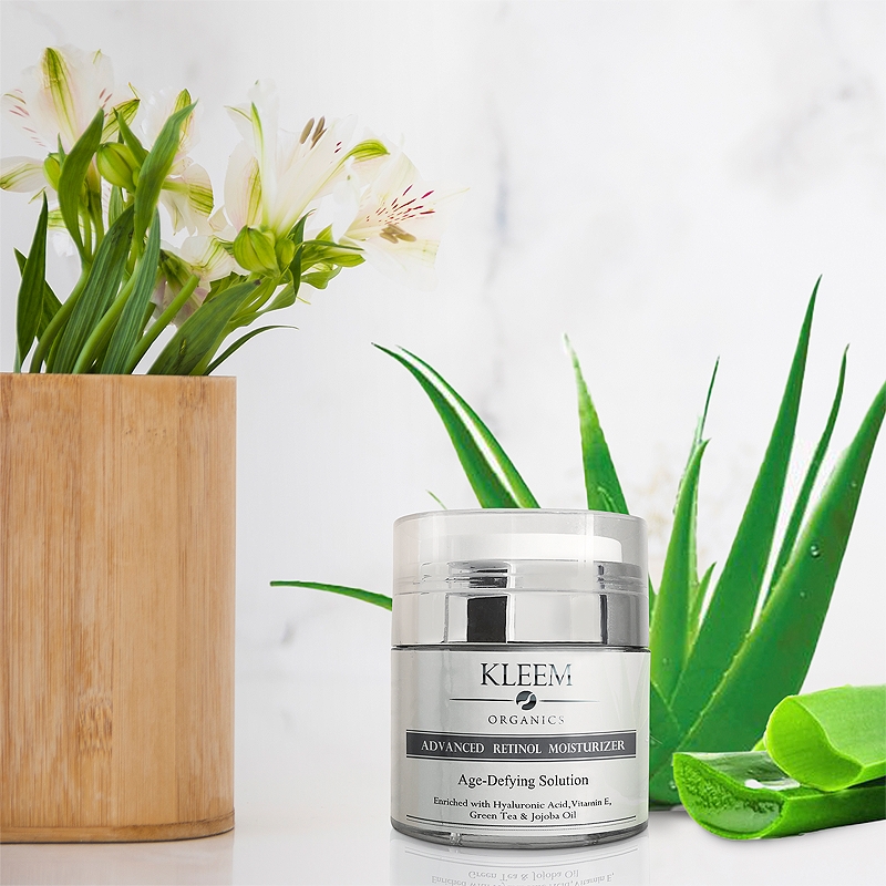 Kleem Organics Advanced Retinol Moisturizer crema notte con effetto ...