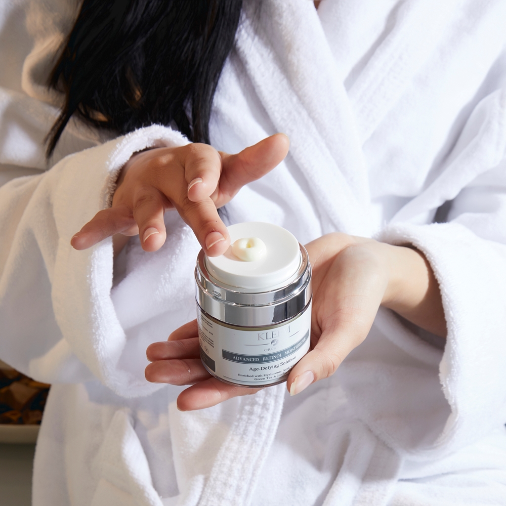 Kleem Organics Advanced Retinol Moisturizer crema notte con effetto ...