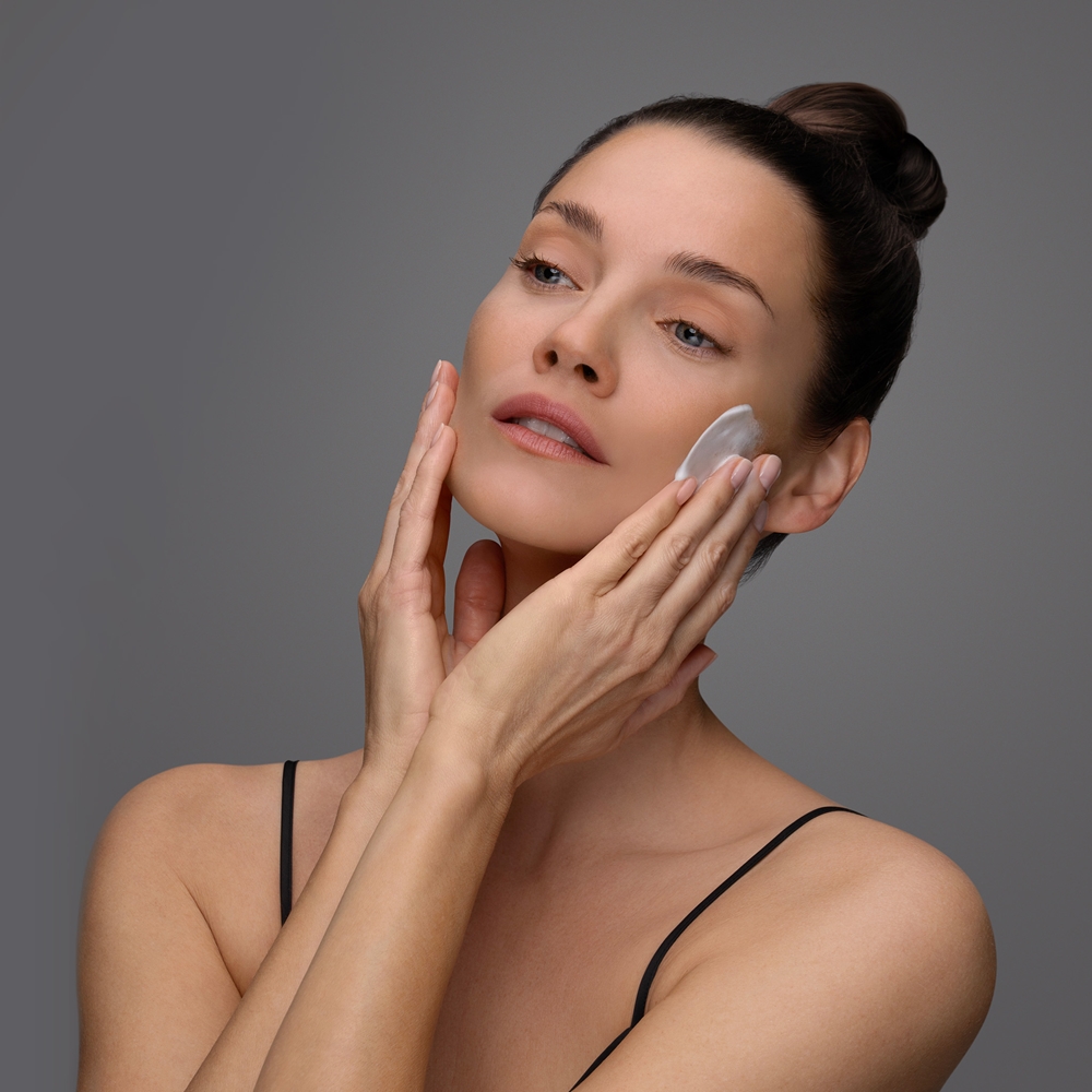 KORIKA Korean Heritage Silk & 8 Types of Hyaluronic Acid Silky ...