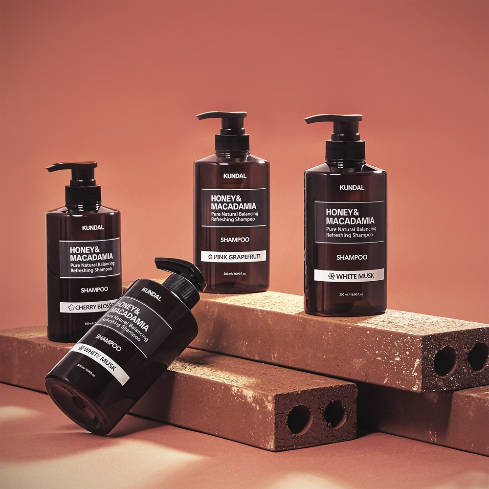 KUNDAL Honey & Macadamia White Musk natural shampoo for dry and damaged ...