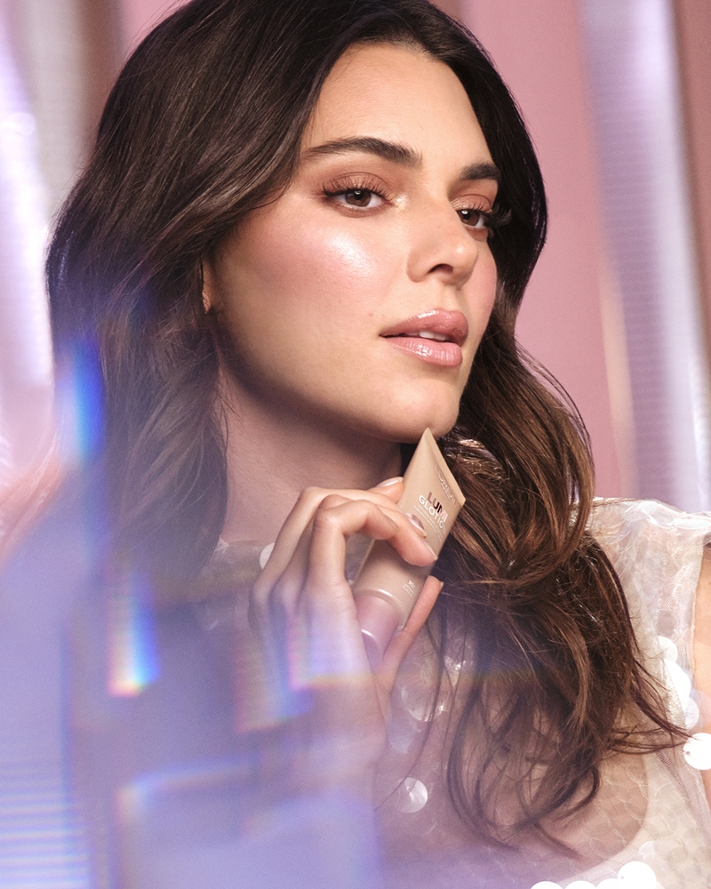 L’Oréal Paris Lumi Glotion krémový rozjasňovač s hydratačním účinkem ...