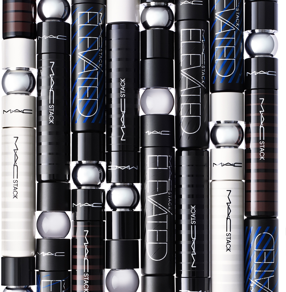 MAC Cosmetics M·A·CStack Elevated Mascara Långvarig maskara För volym ...