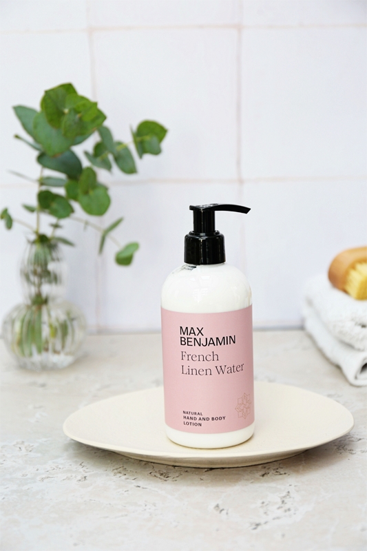 MAX Benjamin French Linen Water Hand and Body Lotion | notino.ie