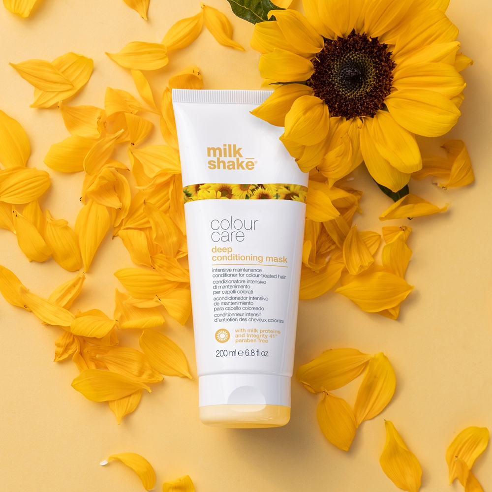 Milk Shake Color Care Deep Conditioning Mask дълбокопочистваща маска За ...