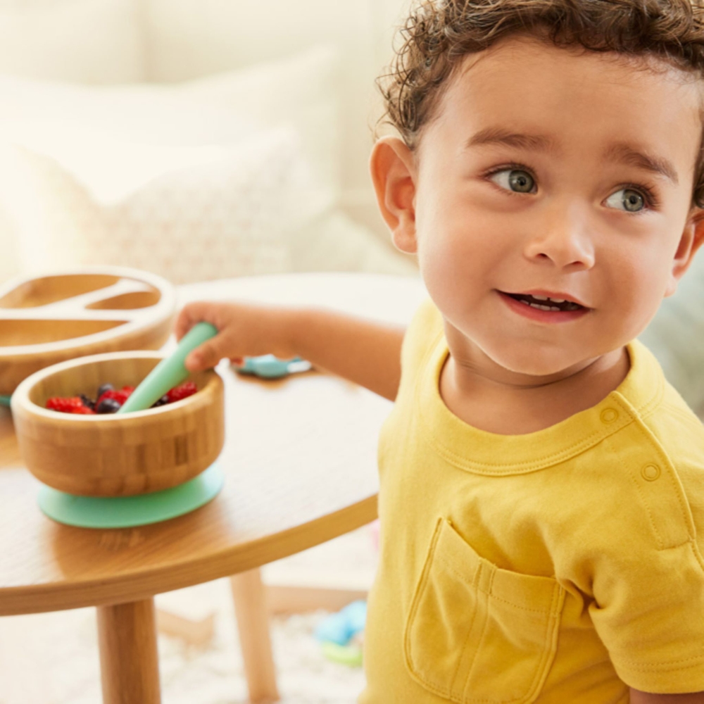 Munchkin Bambou Suction Bowl & Spoon dinnerware set for children ...