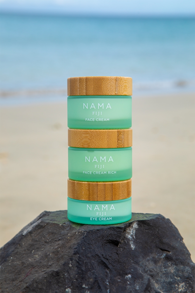 Nama Fiji Face creme de olhos rejuvenescedor | notino.pt