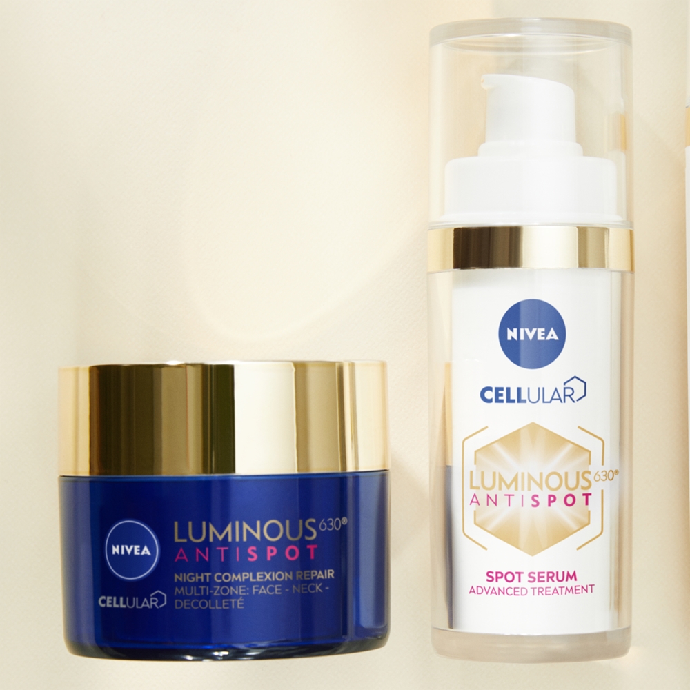 NIVEA Cellular Luminous 630 gift set (for pigment spot correction ...