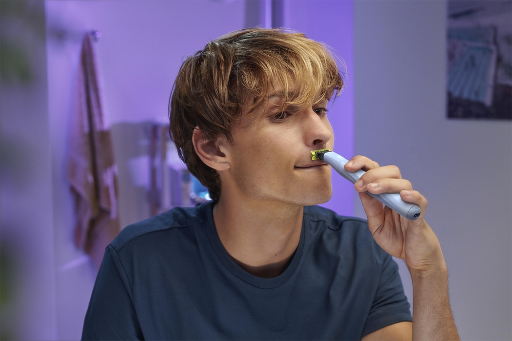 Philips OneBlade First Shave QP1324/30 | Livrare rapida! | Notino.ro