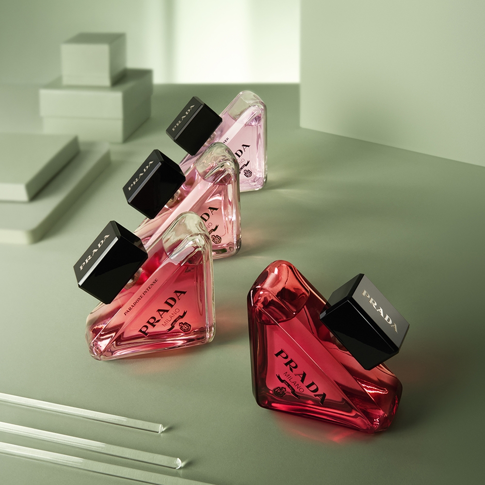 Prada Paradoxe Radical Essence parfém pre ženy | notino.sk