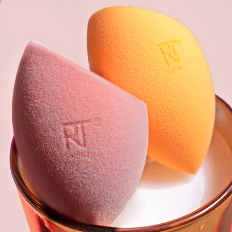 Real Techniques Original Collection Base makeup sponge | notino.co.uk