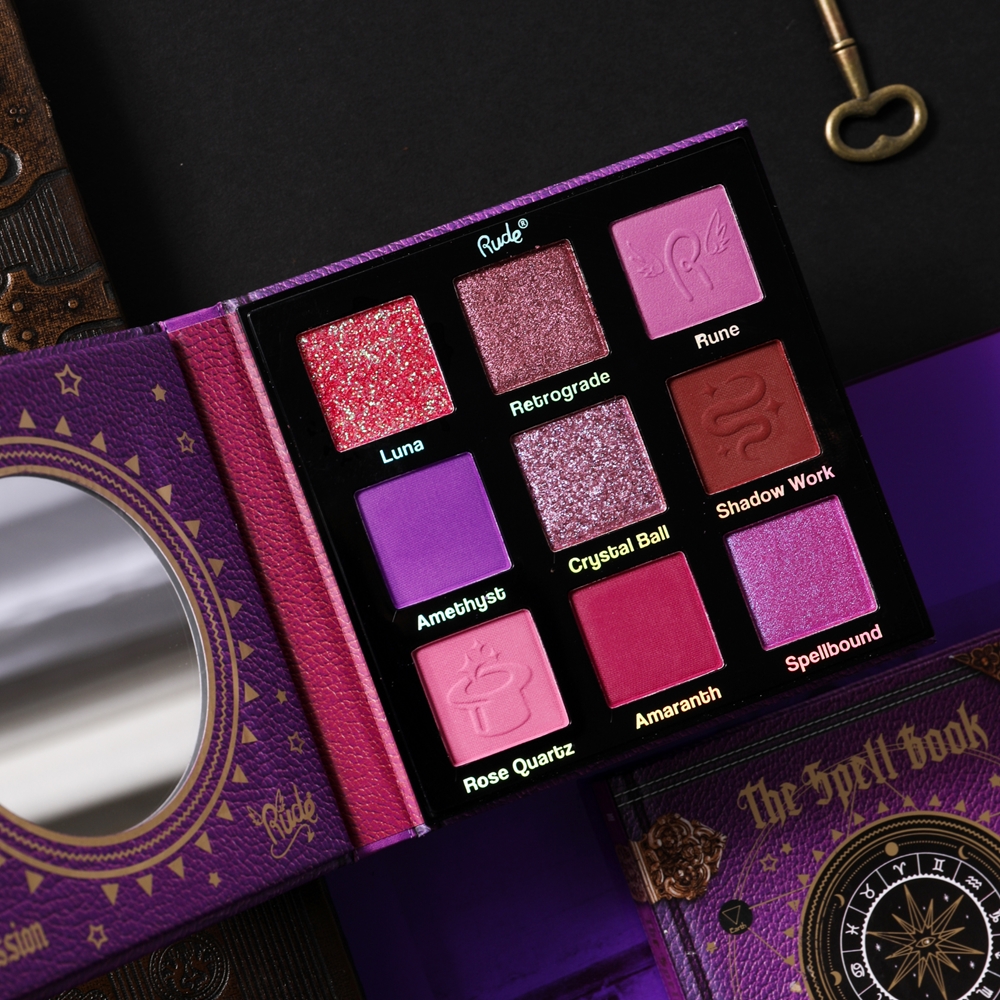 Rude Cosmetics The Spell Book paletka očních stínů | notino.cz