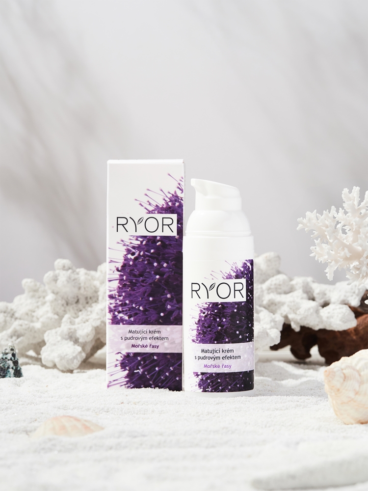 RYOR Marine Algae Care Mattifying Cream with Powder - Effect | notino.ie