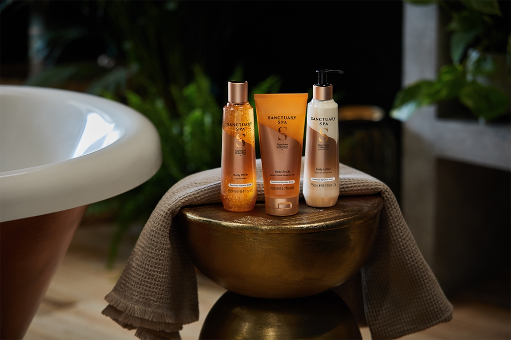 Sanctuary Spa Signature Collection hydrating body lotion with aloe vera ...