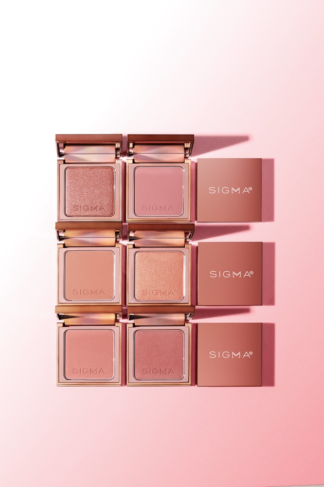 Sigma Beauty Blush blush longue tenue avec miroir | notino.fr