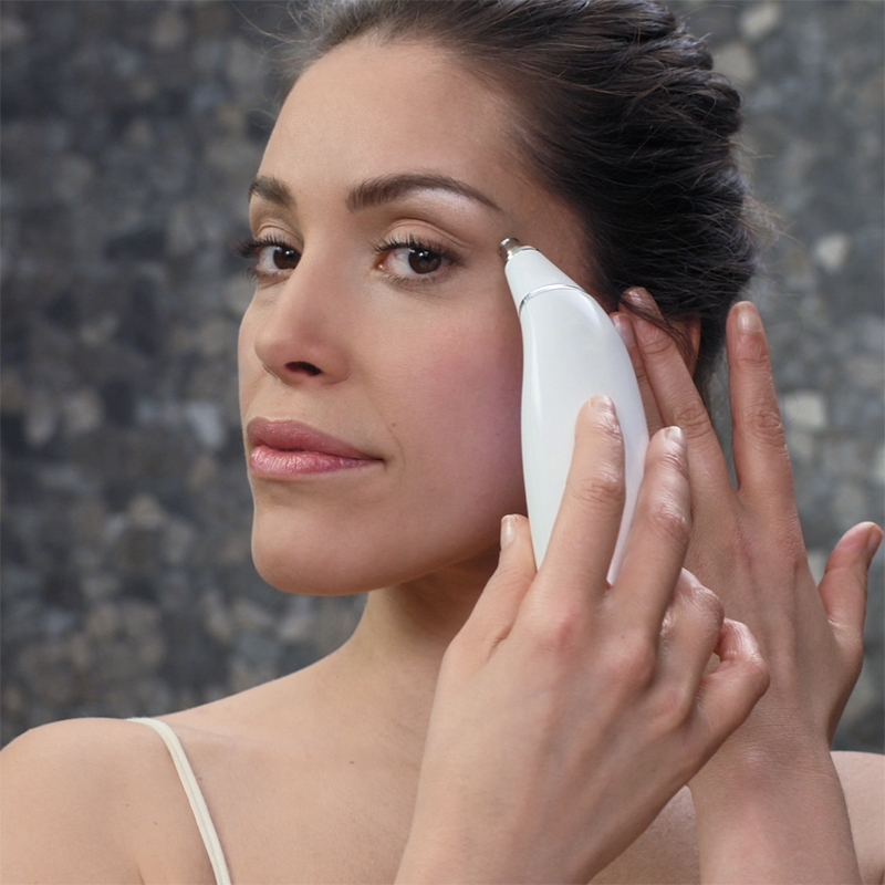 Silk'n Revit Prestige Cleaning Device For Face with exfoliating effect ...