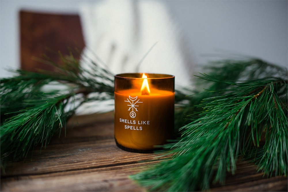 Smells Like Spells Norse Magic Odin scented candle with wooden wick ...