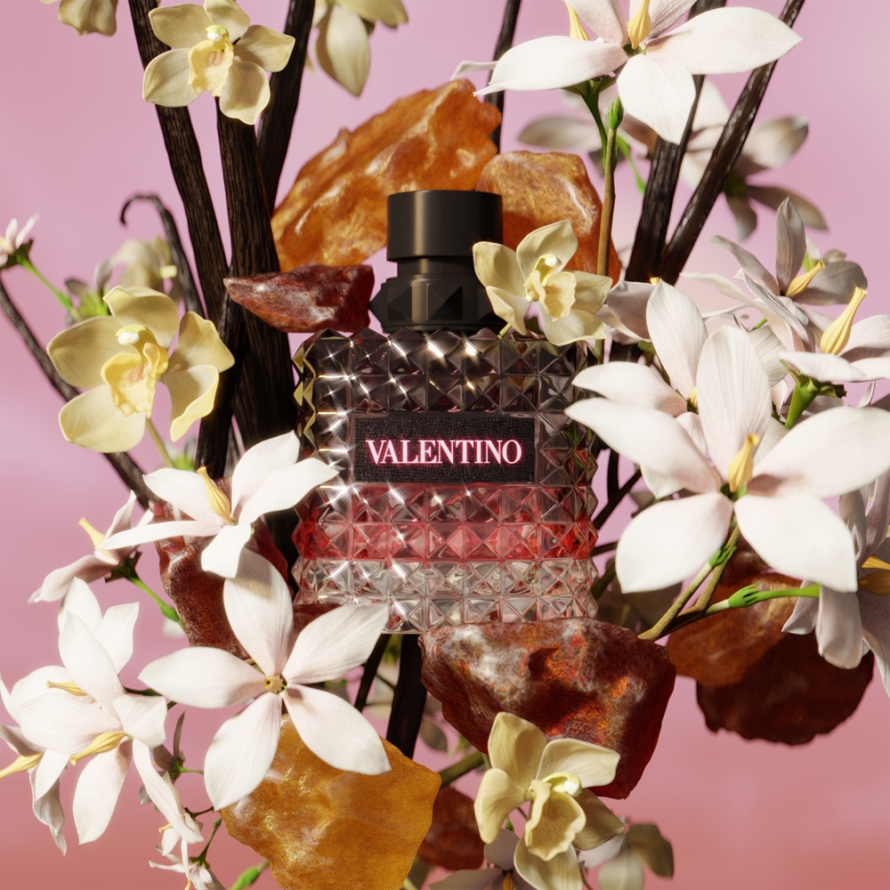 Valentino Born In Roma Intense Donna eau de parfum for women | notino.co.uk