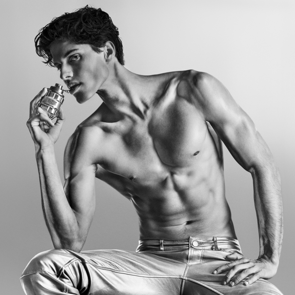 Viktor & Rolf Spicebomb Metallic Musk Eau de Parfum pour homme | notino.be
